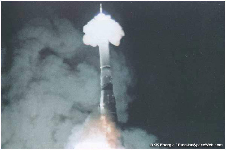 The N1 Rocket Explosions The Soviet Union s Failed Moon Mission